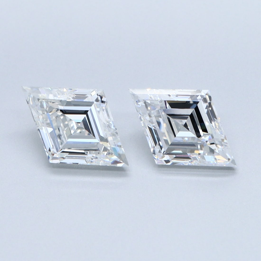 Matching Pair Of Diamonds - Lozenge 1.58ct E Vs1 Auction
