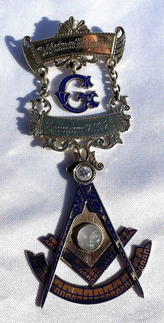 Freemason 14k Enameled Gold Diamond Rock Crystal Medallion Brooch Auction