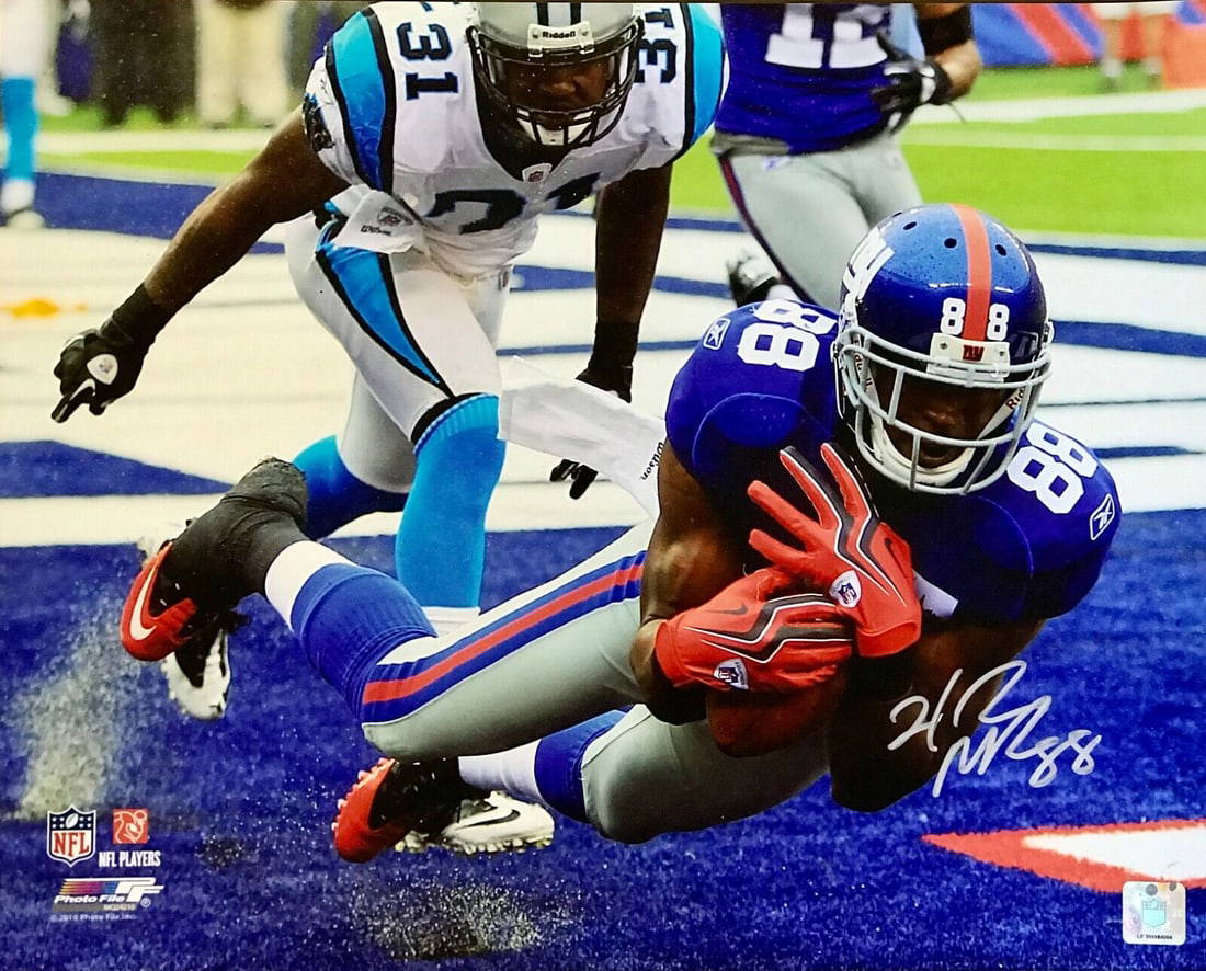 Hakeem Nicks (giants) End Zone Dive Signed 16x20 Auction