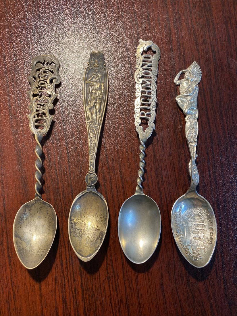 Set Of 4 Sterling Silver Mini State Souvenir Spoons Auction