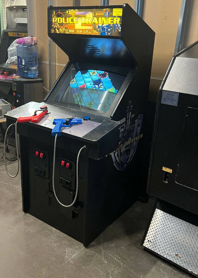 Police Trainer 2 Arcade Machine 1999 (excellent Condition) Auction