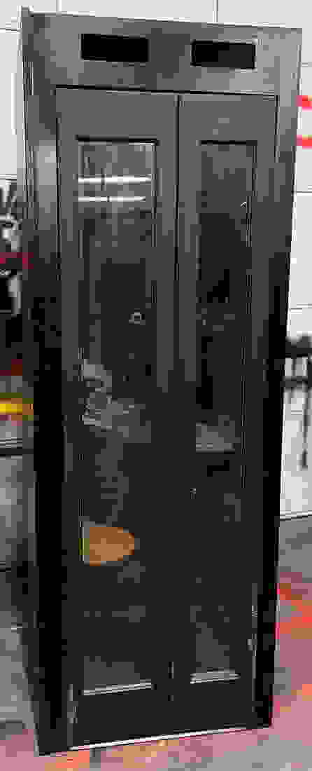 Rare 1950s Bell Systems Telephone Booth With Wood Door Auction