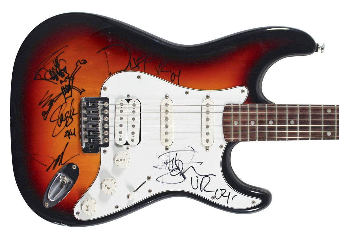Guns N' Roses Signed Alvarez Classic Ii Guitar With Sketch Psa ...