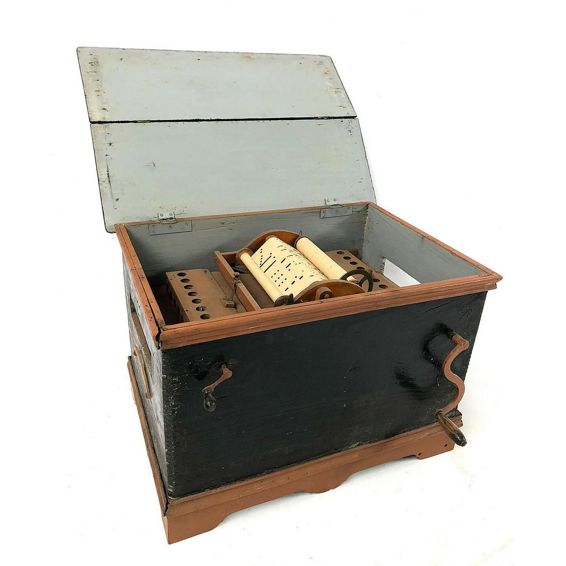 Mignon 40-Note Double Reed Organette ca. 1904 | Barnebys