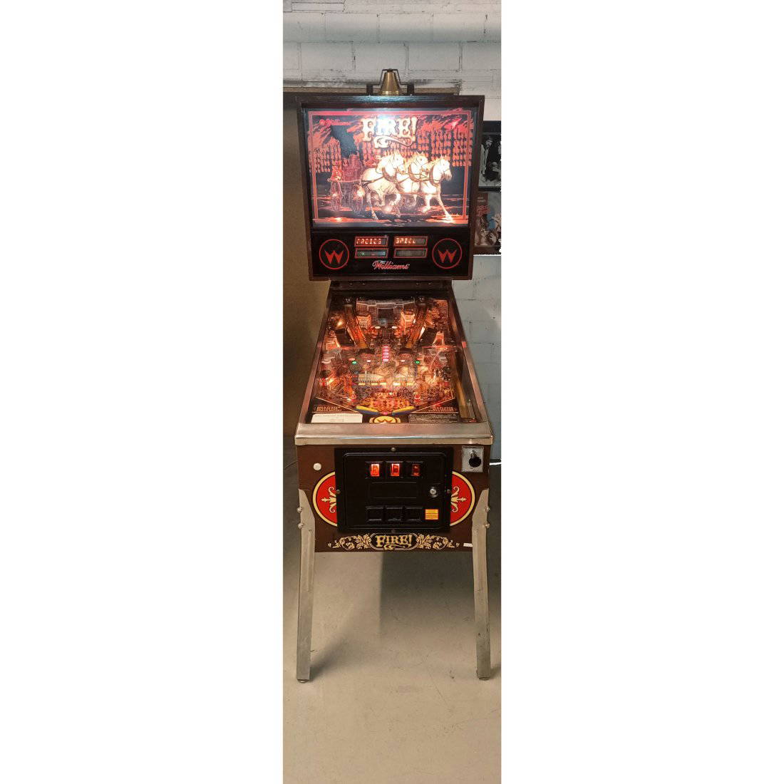 1987 Williams Fire! Pinball Machine Auction