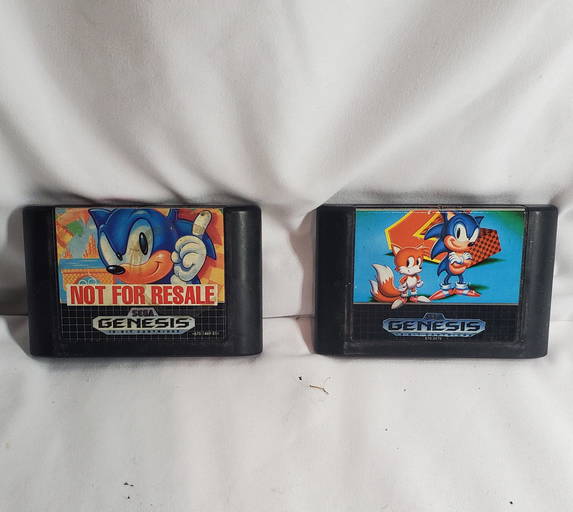 Vintage Sega Genesis Sonic Games
