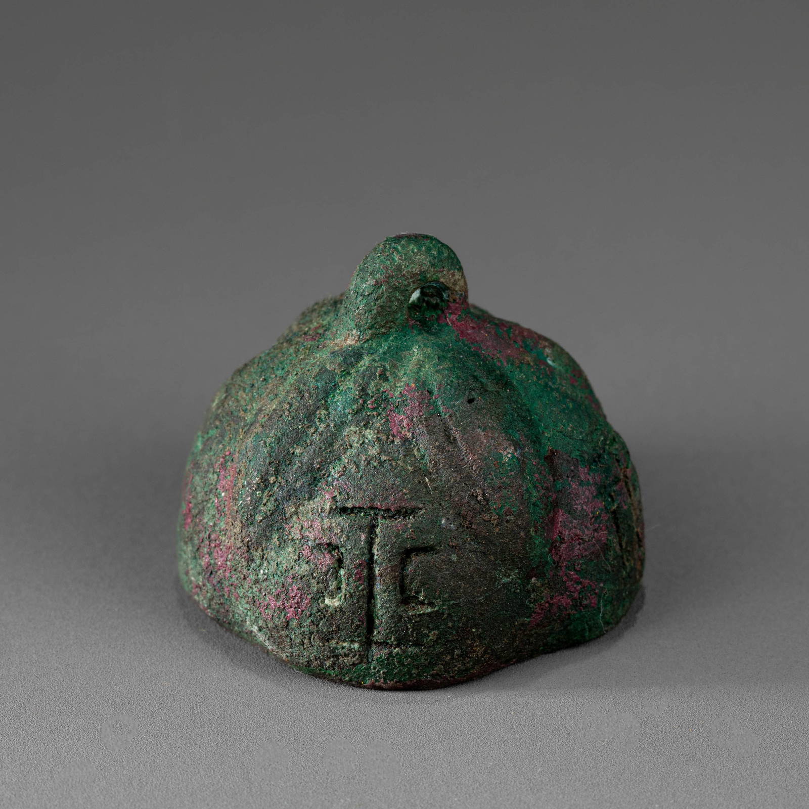 Qin Bronze Quan Auction