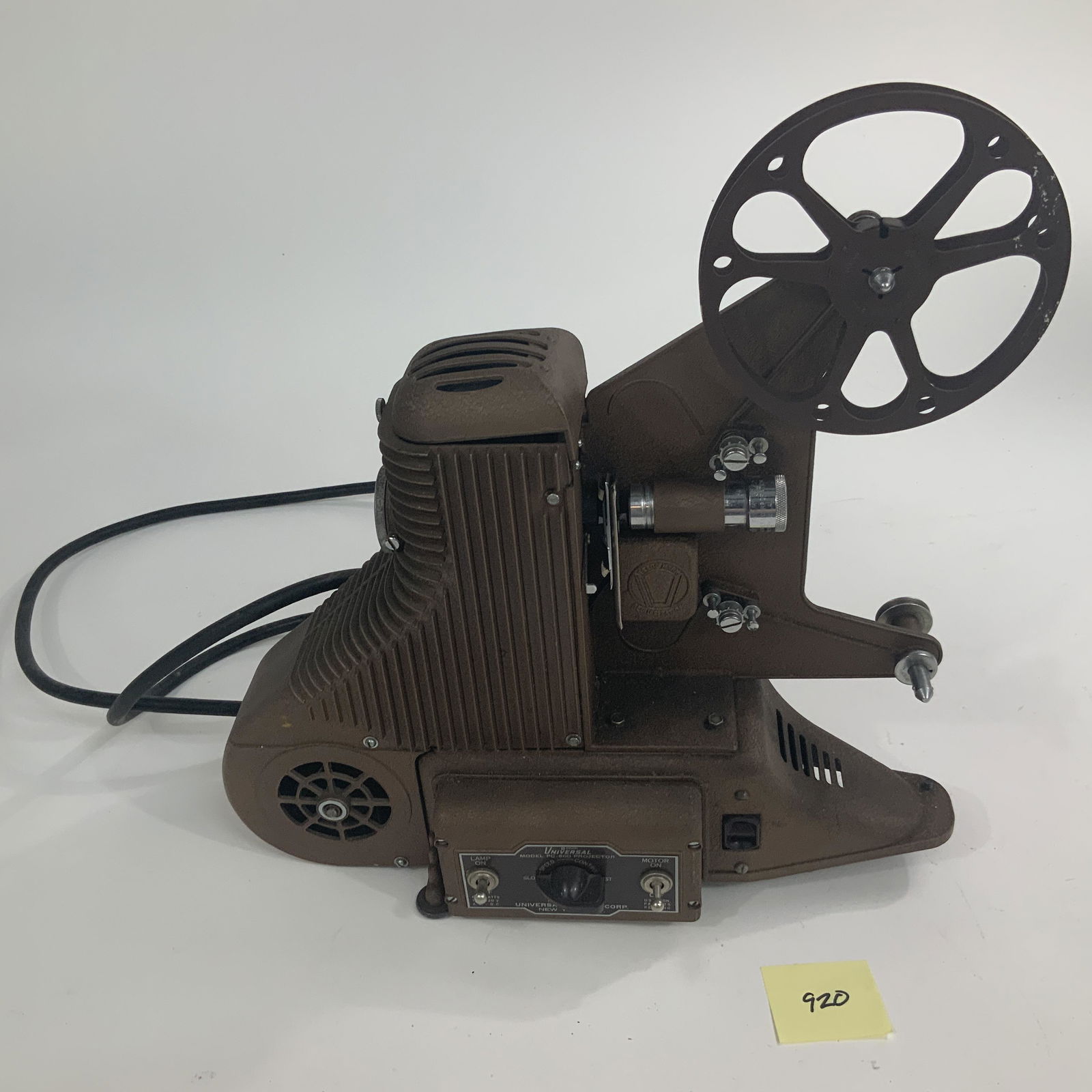 Universal 8 Mm Projector Model Pc 500