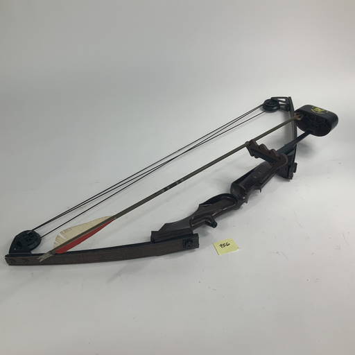 Vintage Compound Bow (#0956) on Feb 25, 2023 | Lakeshore Event Center in MI