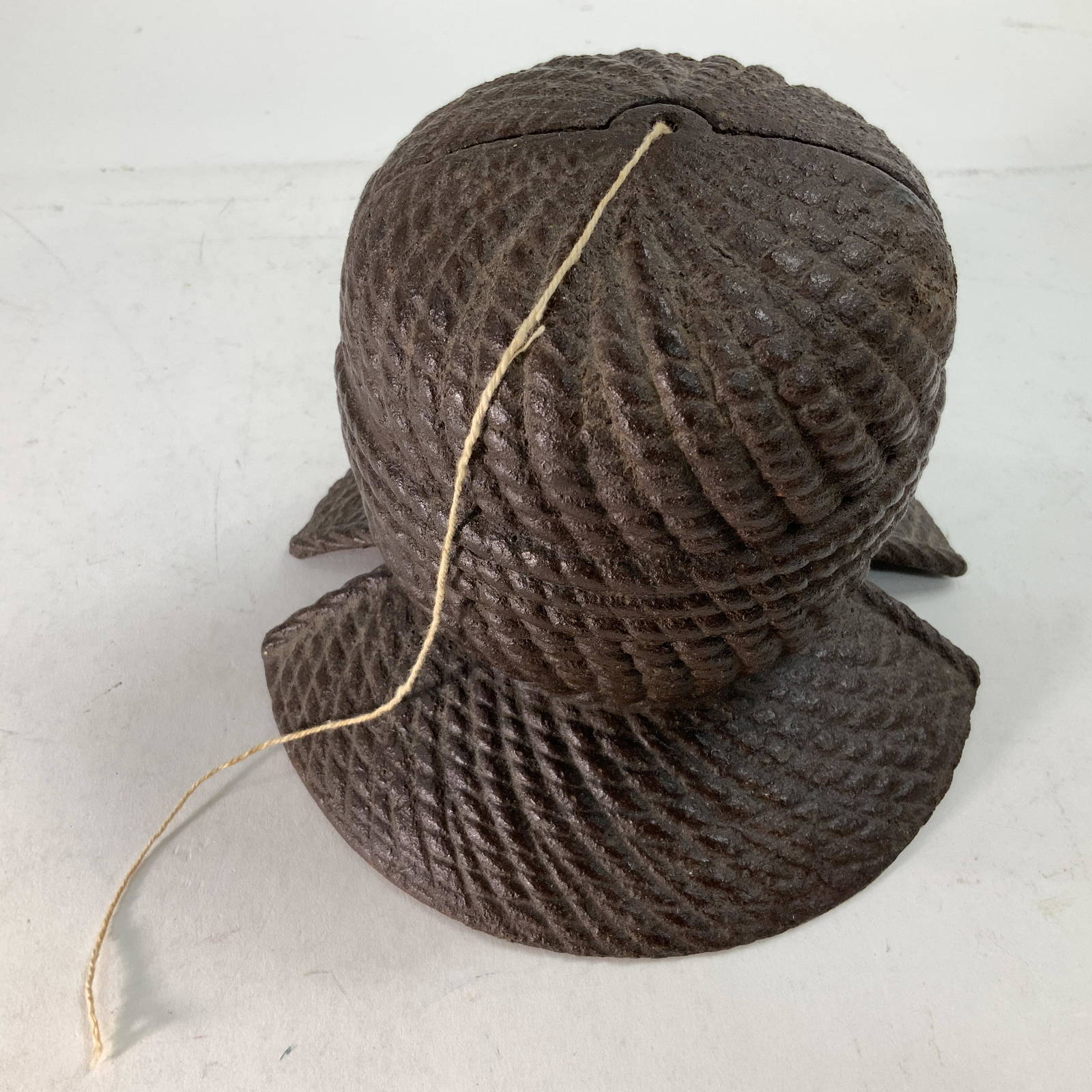 Cast Iron Country Store String Holder (#0306) on Apr 02, 2023 ...