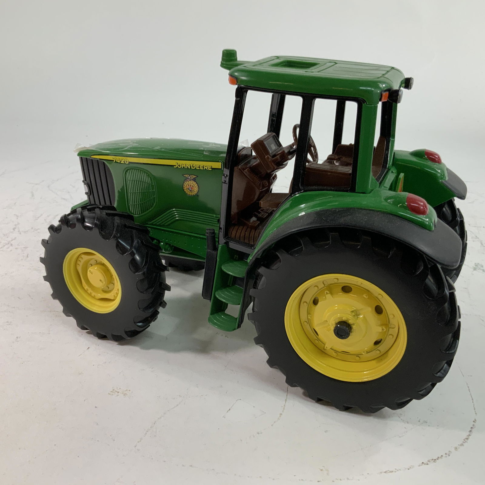 Ertl John Deere Tractor
