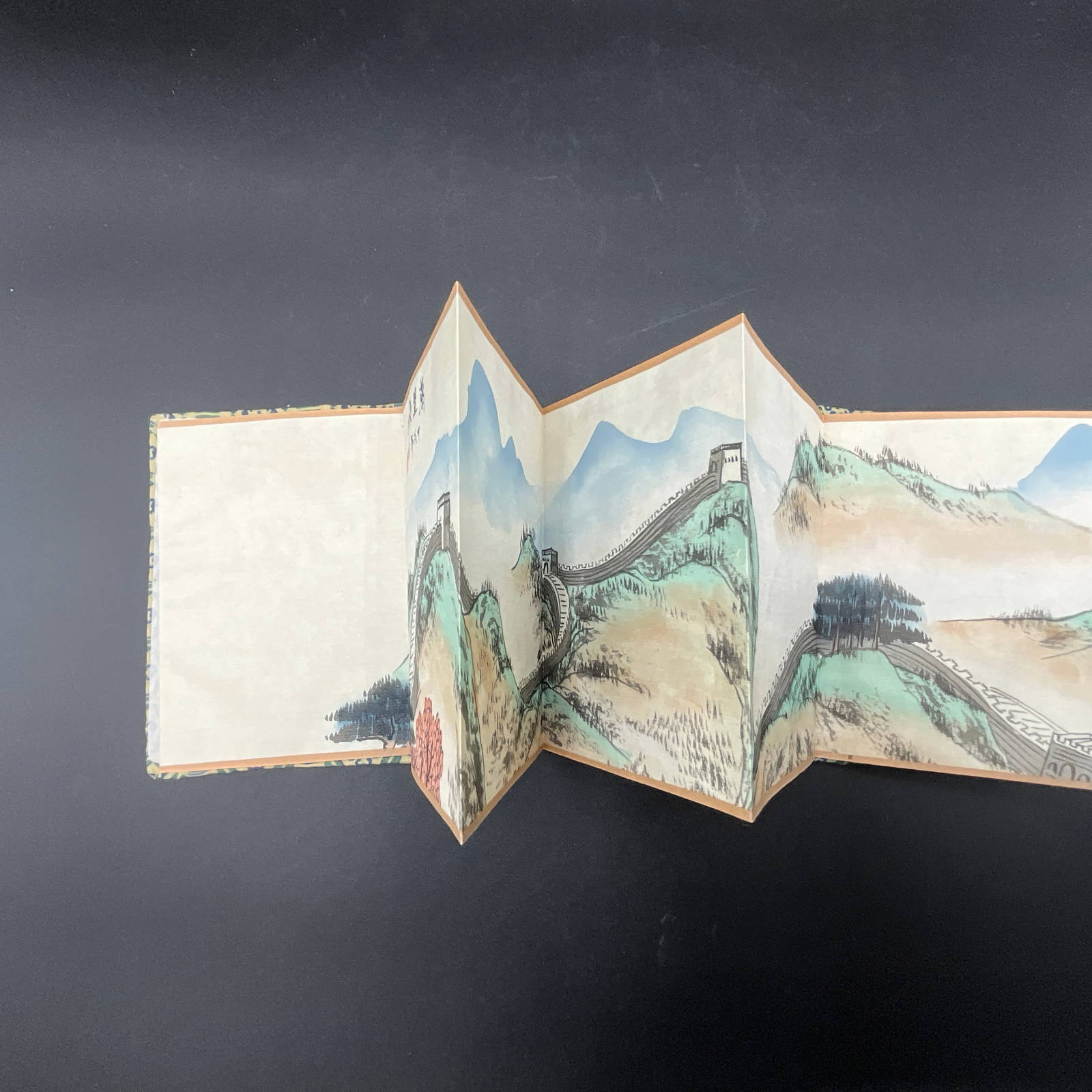 Chinese Accordion Style Book Of Original Art Auction