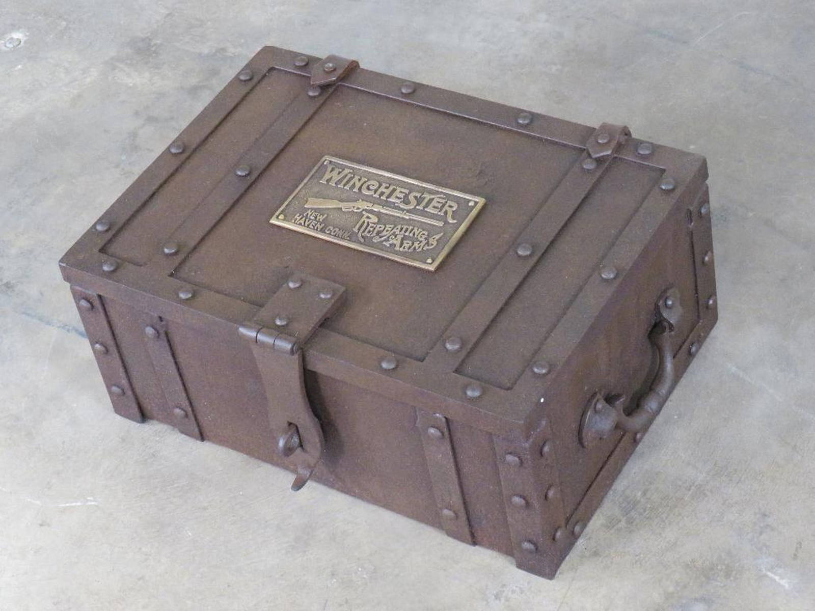 Big Wild West Cast Iron Strong Box W/winchester Arms Plaque Lockbox/gun ...