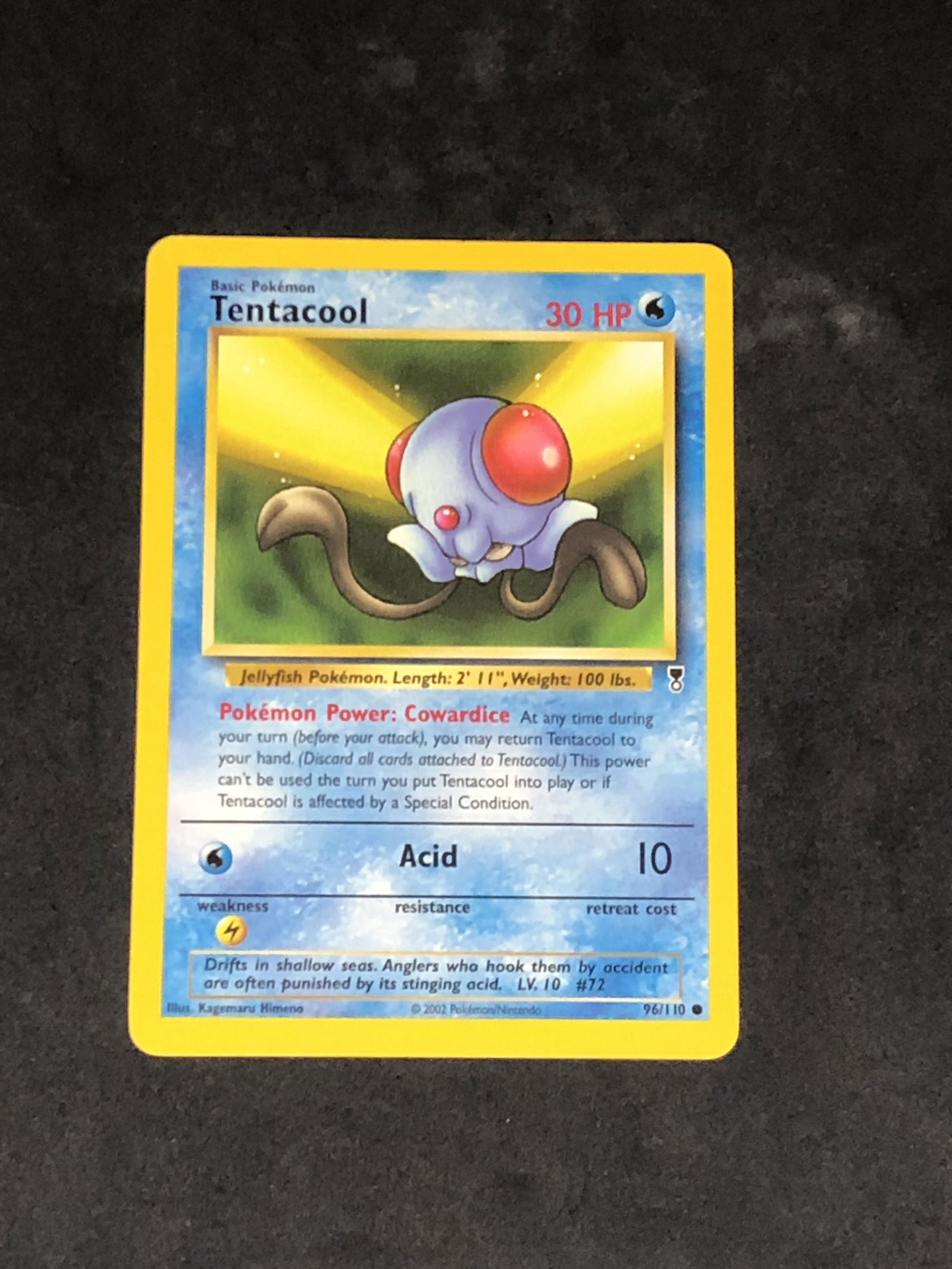 Vintage Legendary Collection Tentacool Pokemon Card