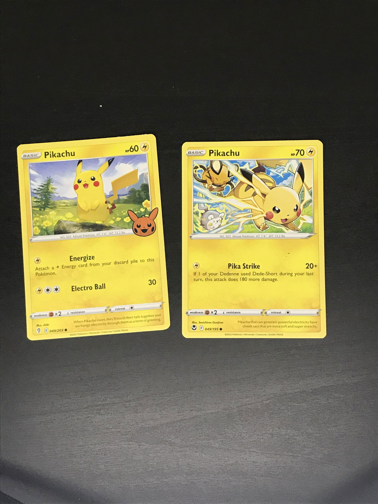 Lot Of Pikachu Pokemon Cards (2)