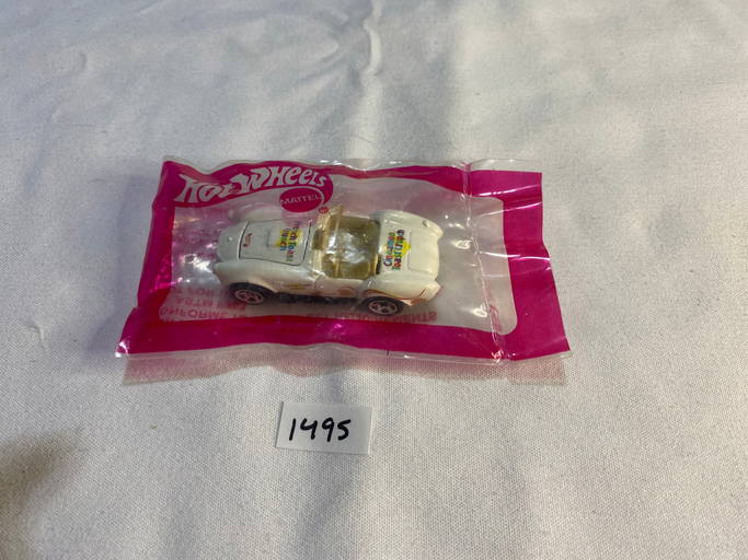 1997 General Mills Hot Wheels Cinnamon Toast Crunch/french Toast Crunch Car