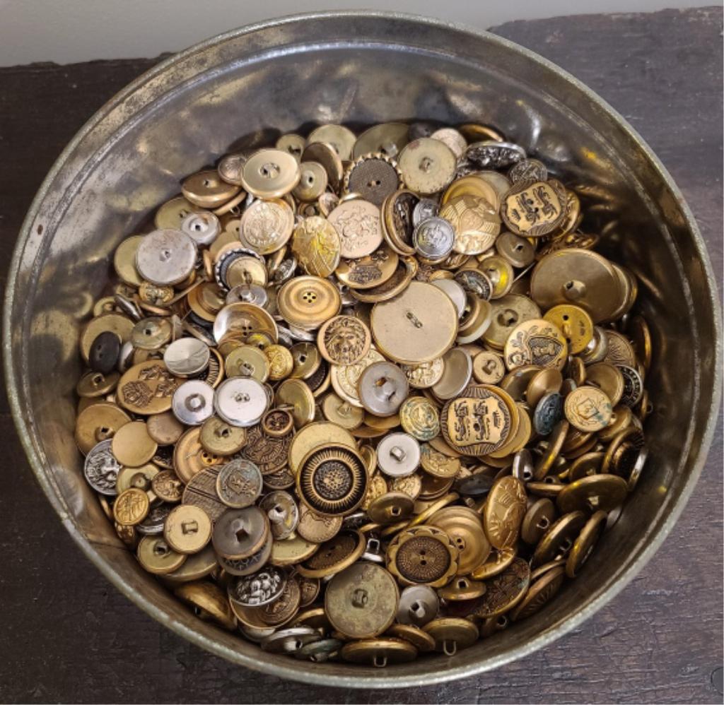 Vintage & Antique Bucket Of Buttons