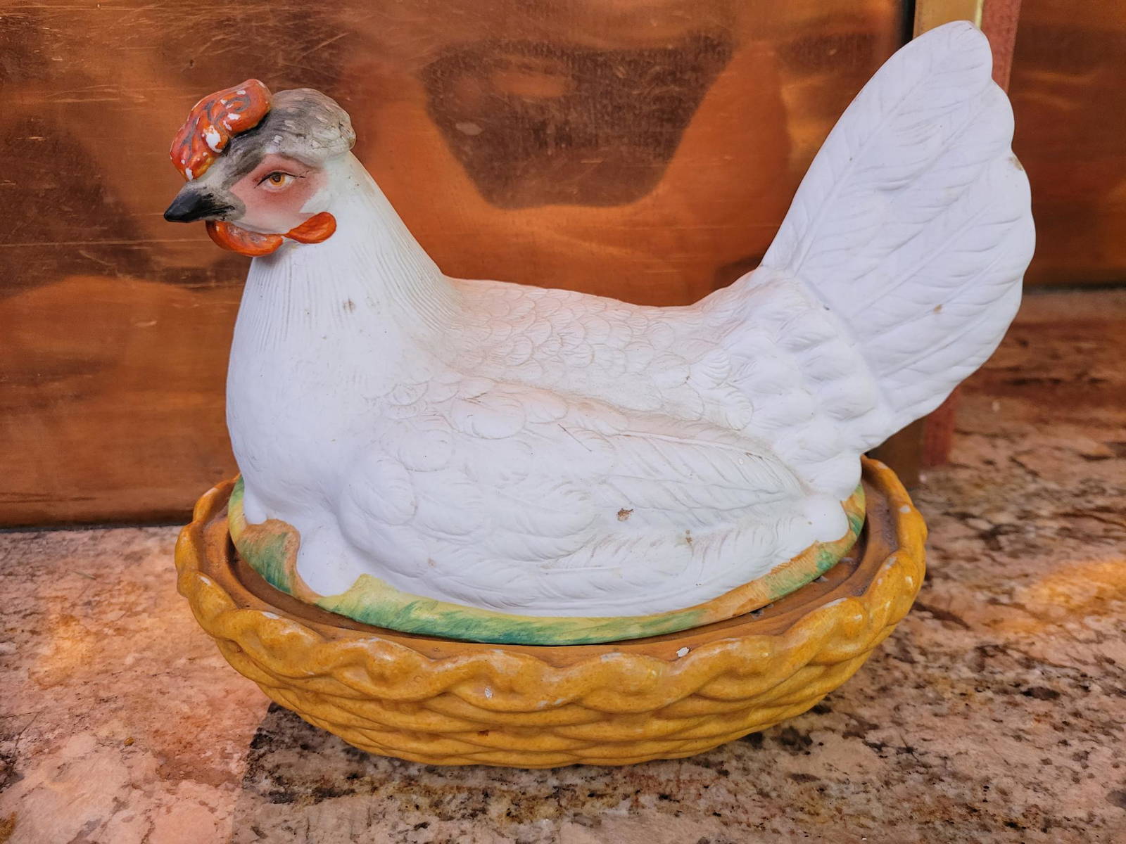 Staffordshire Nesting Chicken Dish Auction
