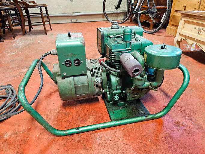 7 Hp 2500 Watt Dayton Generator