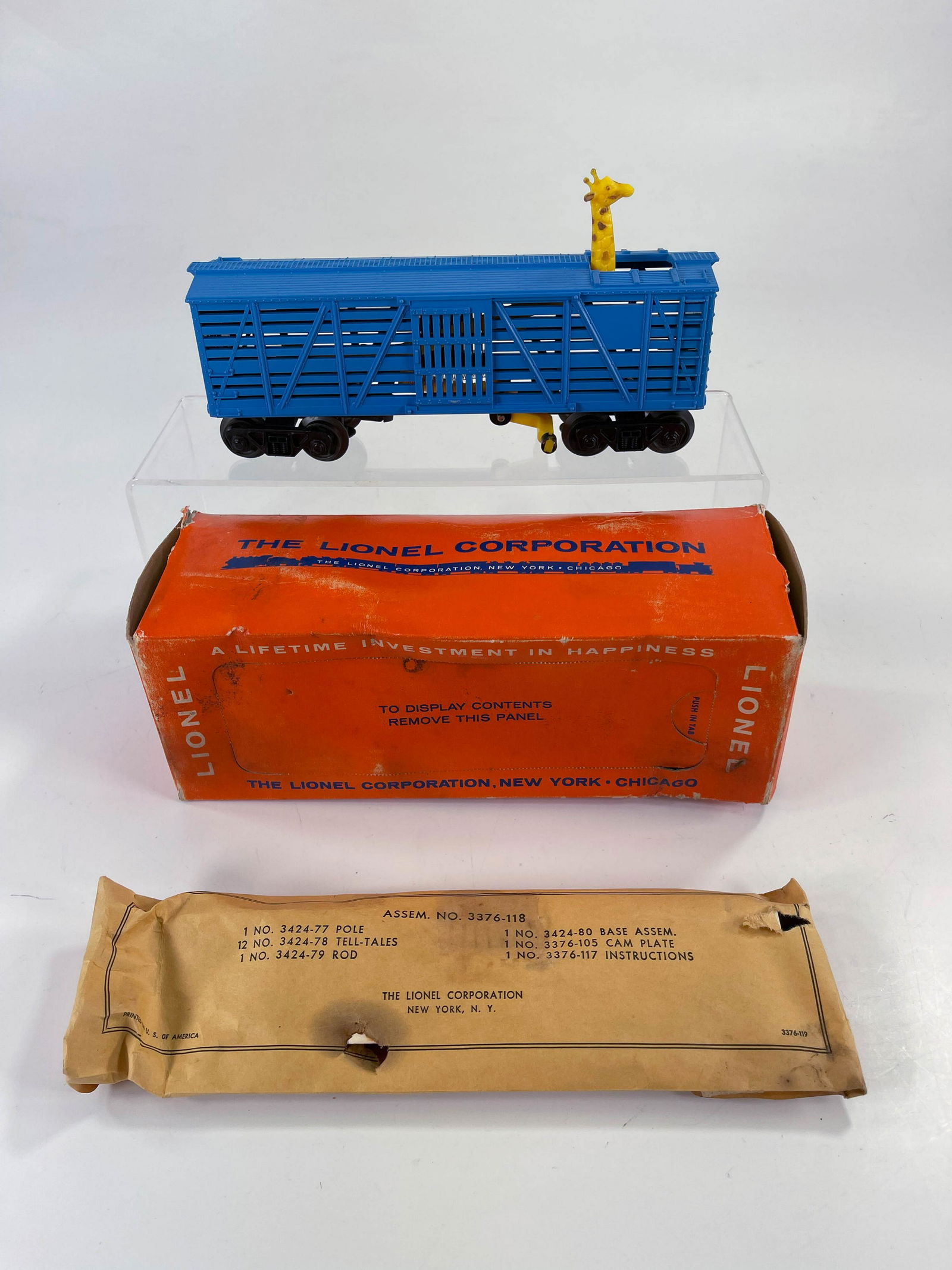 Lionel #3376 Operating Giraffe Car, With Original Box