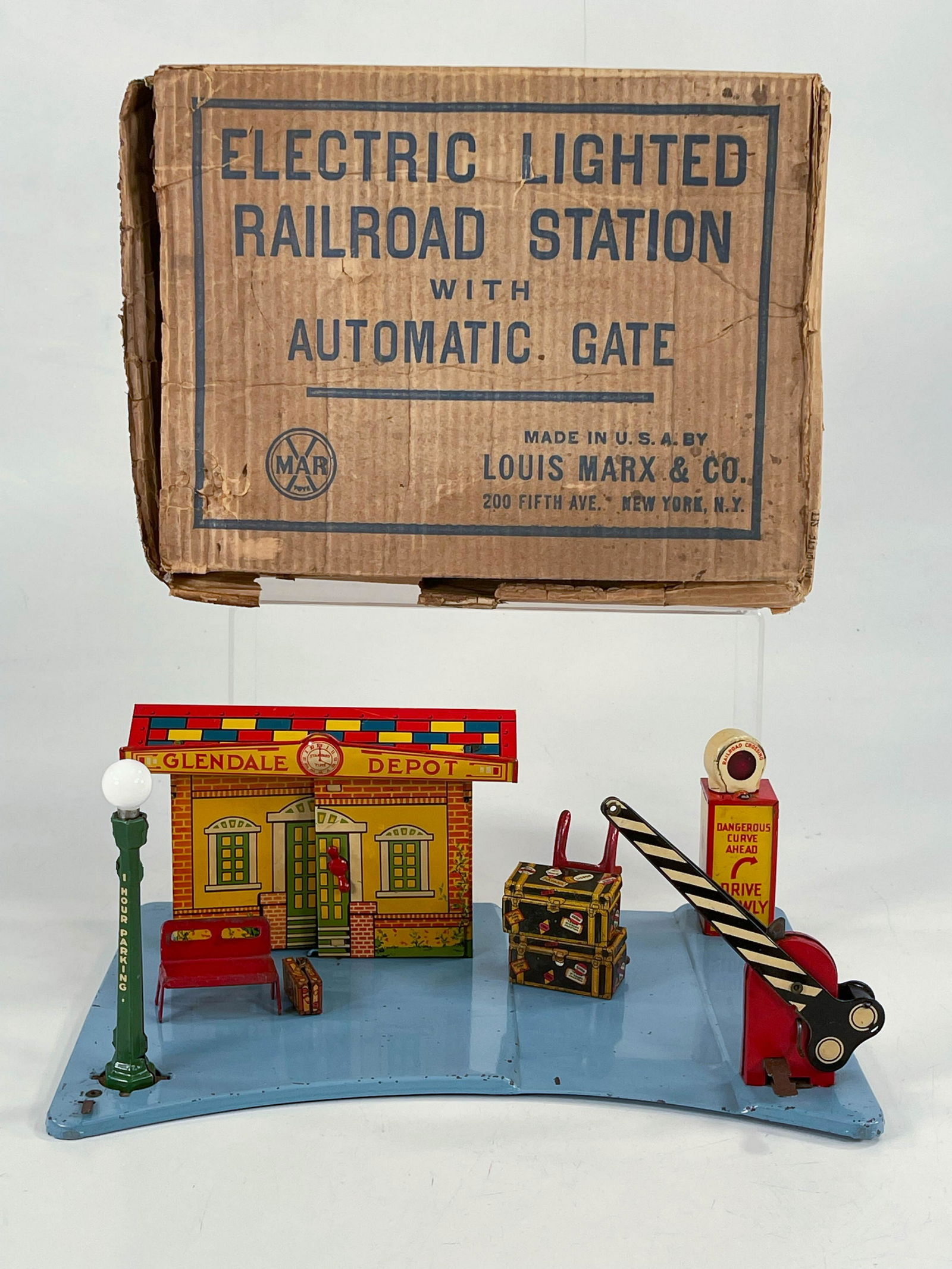 Marx Electric Glendale Lighted Railroad Station With