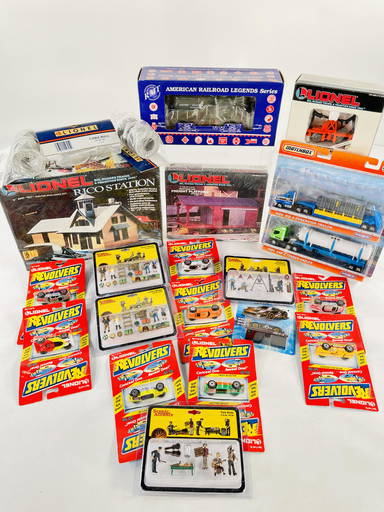 Mpc Lionel O Gauge Rico Station, Freight Platform, Operating Handcar ...