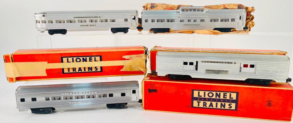 Lionel Postwar 2534, 2531, 2532 And 2533 Silver Aluminum Passenger Cars