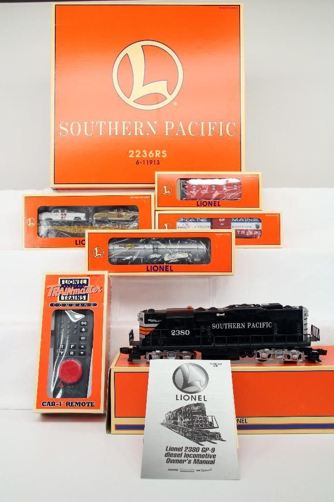 New Lionel O Gauge Southern Pacific Gp - 9 Freight Set Auction