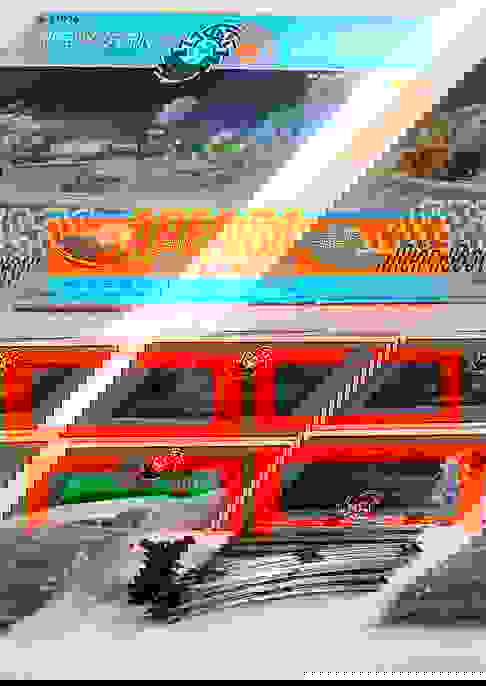 New Lionel O Gauge Area 51 Alien Recovery Freight Set - No Locomotive ...