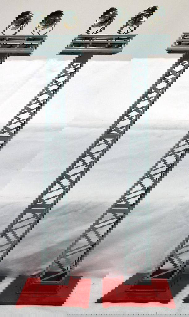 Lionel Prewar #92 Floodlight Tower X2 Auction