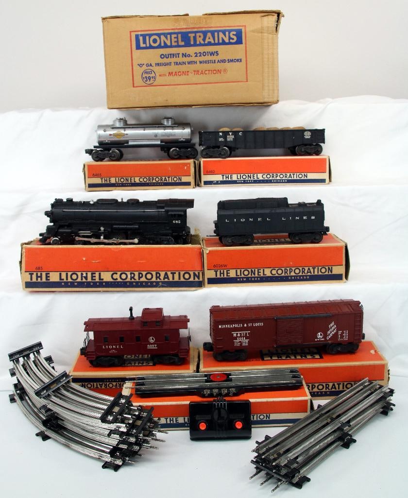 Lionel Postwar 2201ws 685 Freight Set Auction