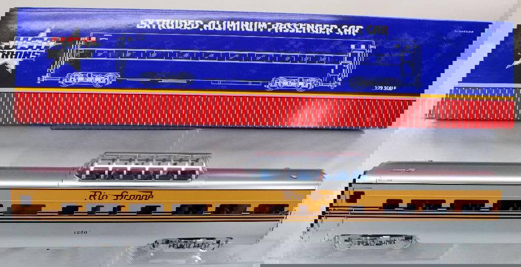 Usa Trains G Scale Rio Grande Extruded Aluminum Passenger Car Auction