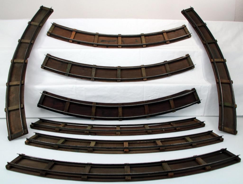 Voltamp Prewar 2 Inch Gauge Complete Circle Track Lot Auction