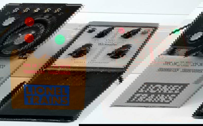 Lionel Postwar Lw 125 Watt Transformer And Type V 150 Watt Transformer ...