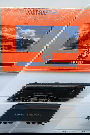 Lionel Modern O Gauge Commodore Vanderbilt Loco And Tender Gray Boxed