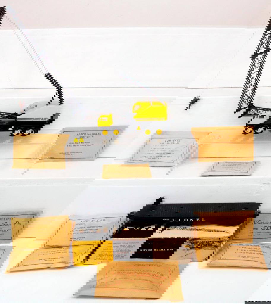 Lionel Postwar O Gauge 6828 Harnischfeger Truck Crane With 6828 Flat ...