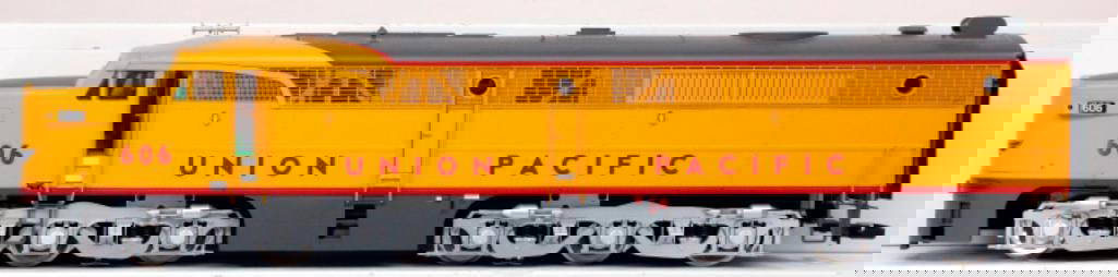 Usa Trains Modern G Scale Union Pacific Alco Pa Powered A Unit Auction