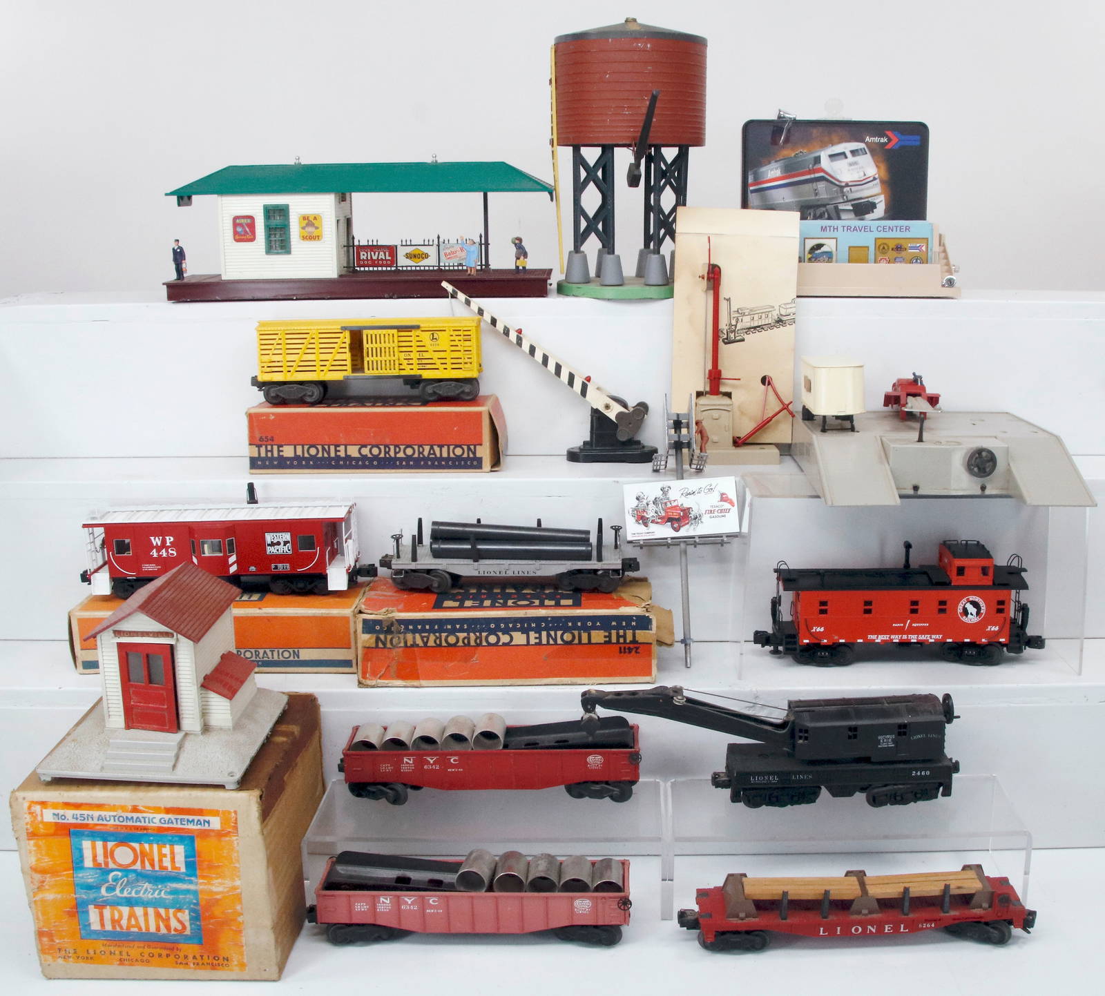 Mth And Lionel Modern O Gauge Accessories And Freight Cars Auction