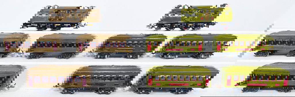 Lionel Prewar O Gauge 254 Tan Electric Locomotive And 610 - 611 - 612 ...