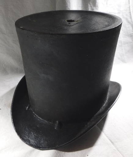 Rare 19th Century Cast Iron Top Hat Planter