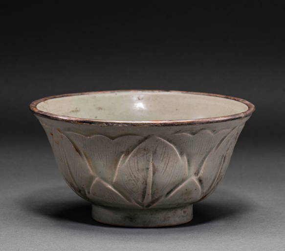 Yue Kiln Bowl From Song Dynasty China