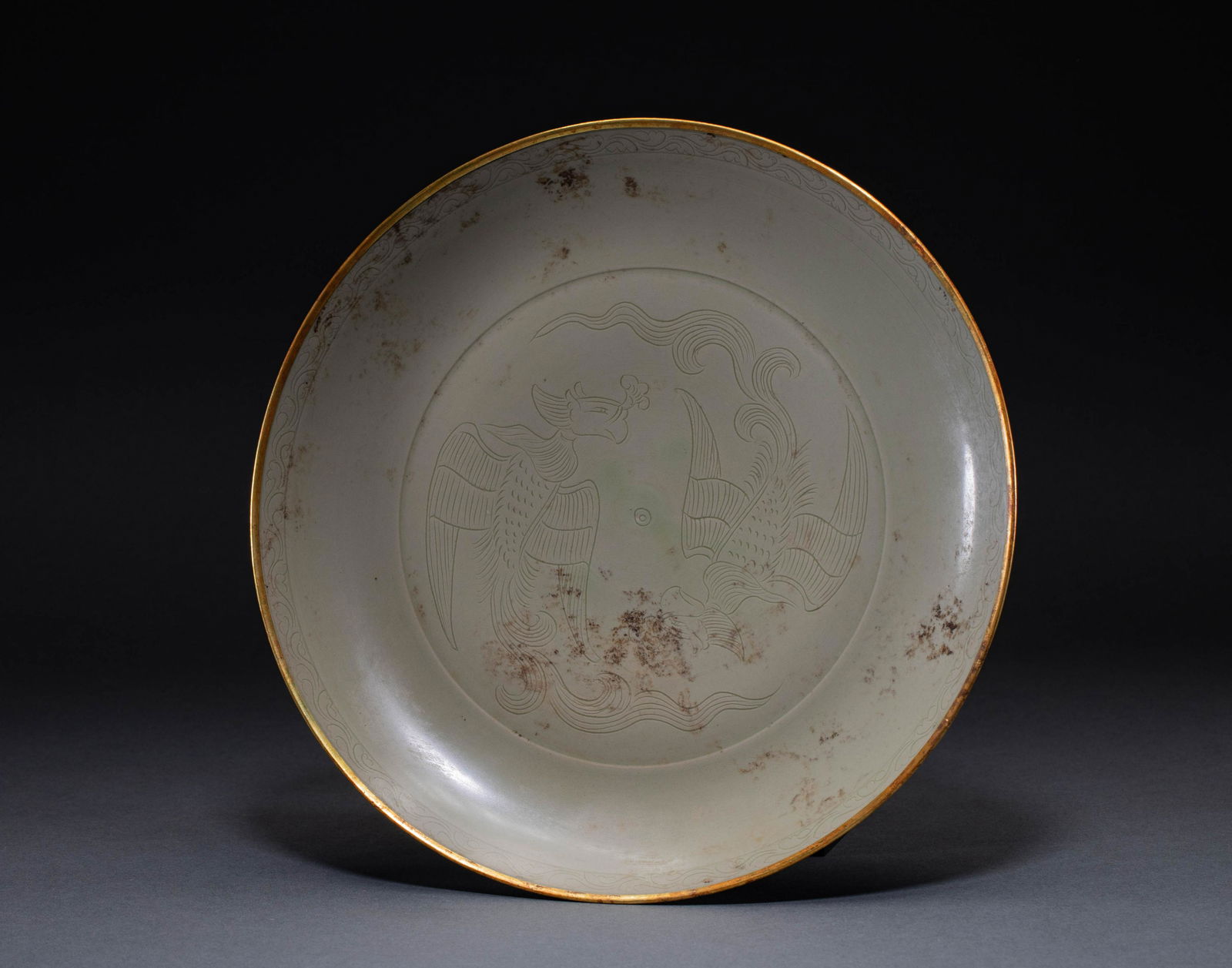 Yue Kiln Secret Color Porcelain Plate