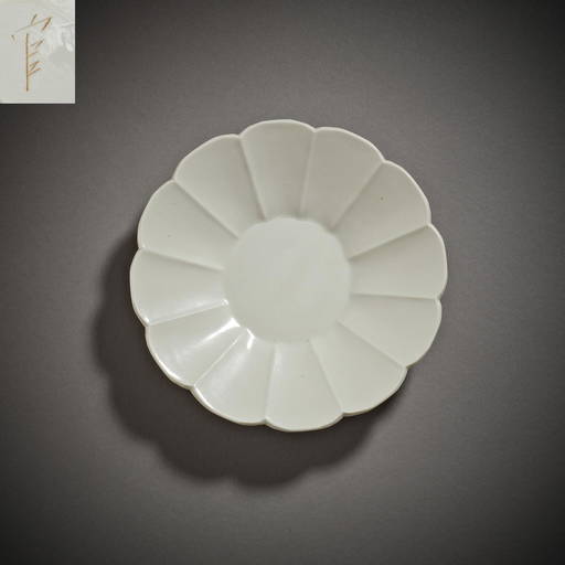 Song Dynasty of China, Ding Kiln Plate (#0117) on Jan 09, 2023 | Tuya ...
