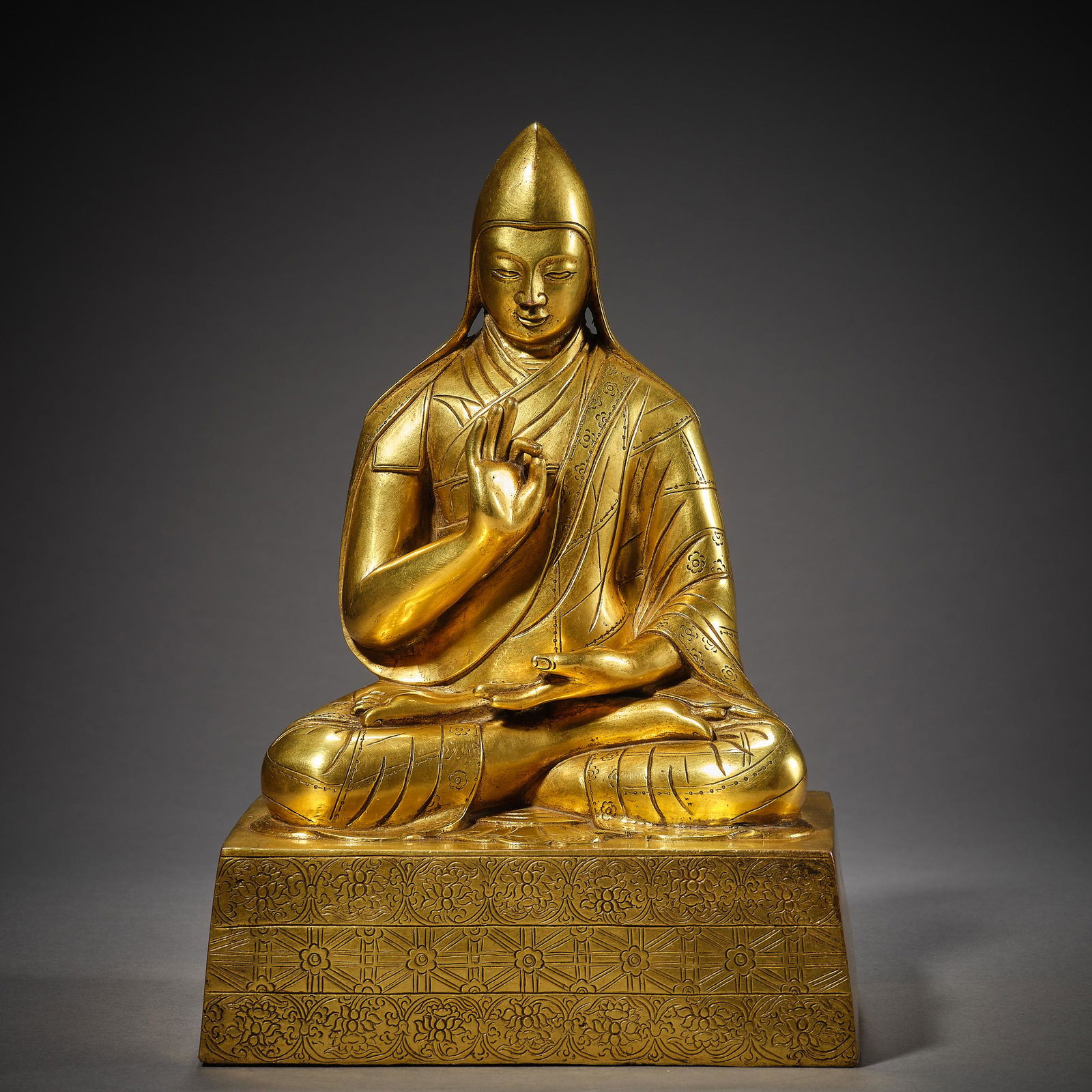 Qing Dynasty of China,Bronze Gilt Buddha Statue - Mar 07, 2023 | Tuya Antiques Culture Ltd. in null