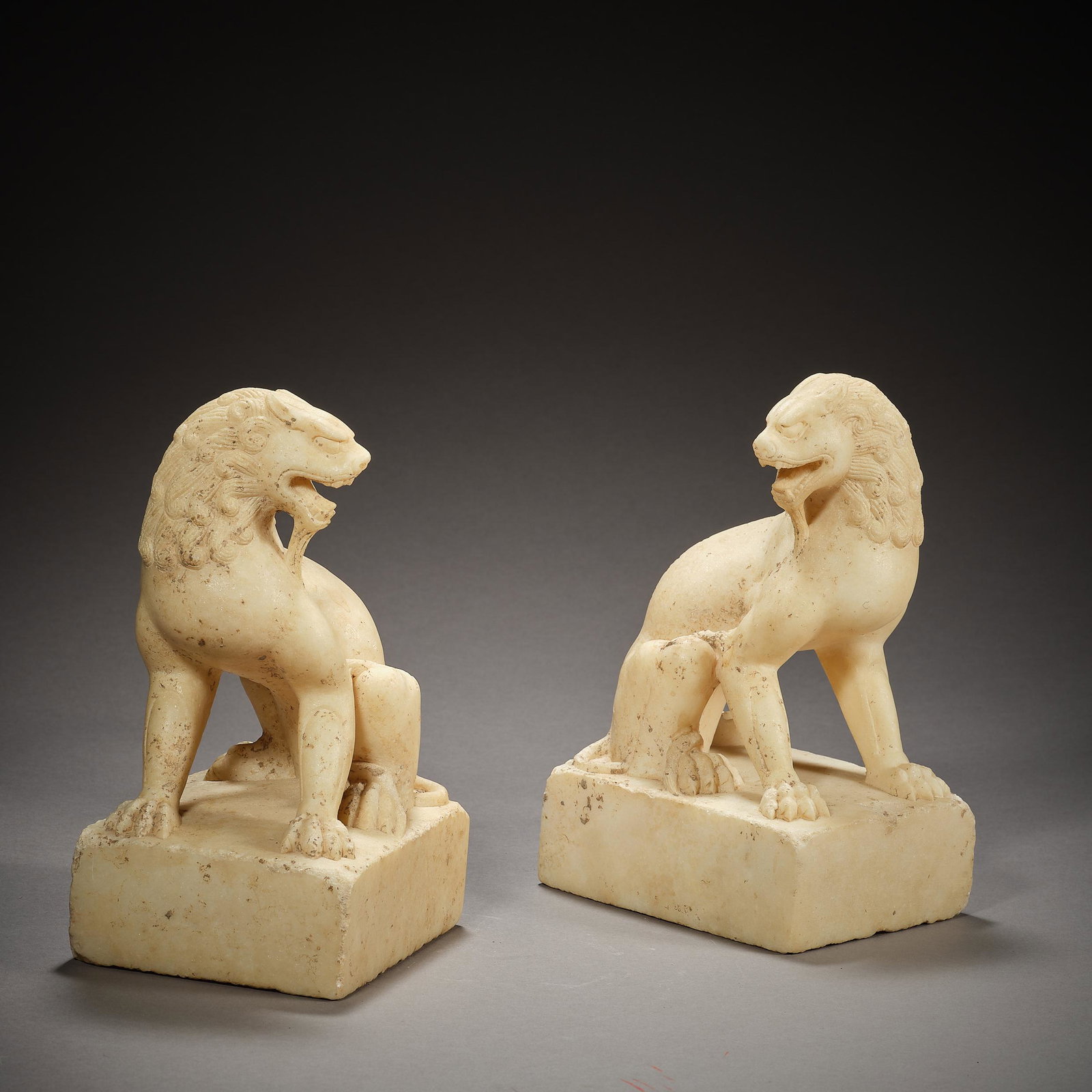 Tang Dynasty Of China,white Marble Lion