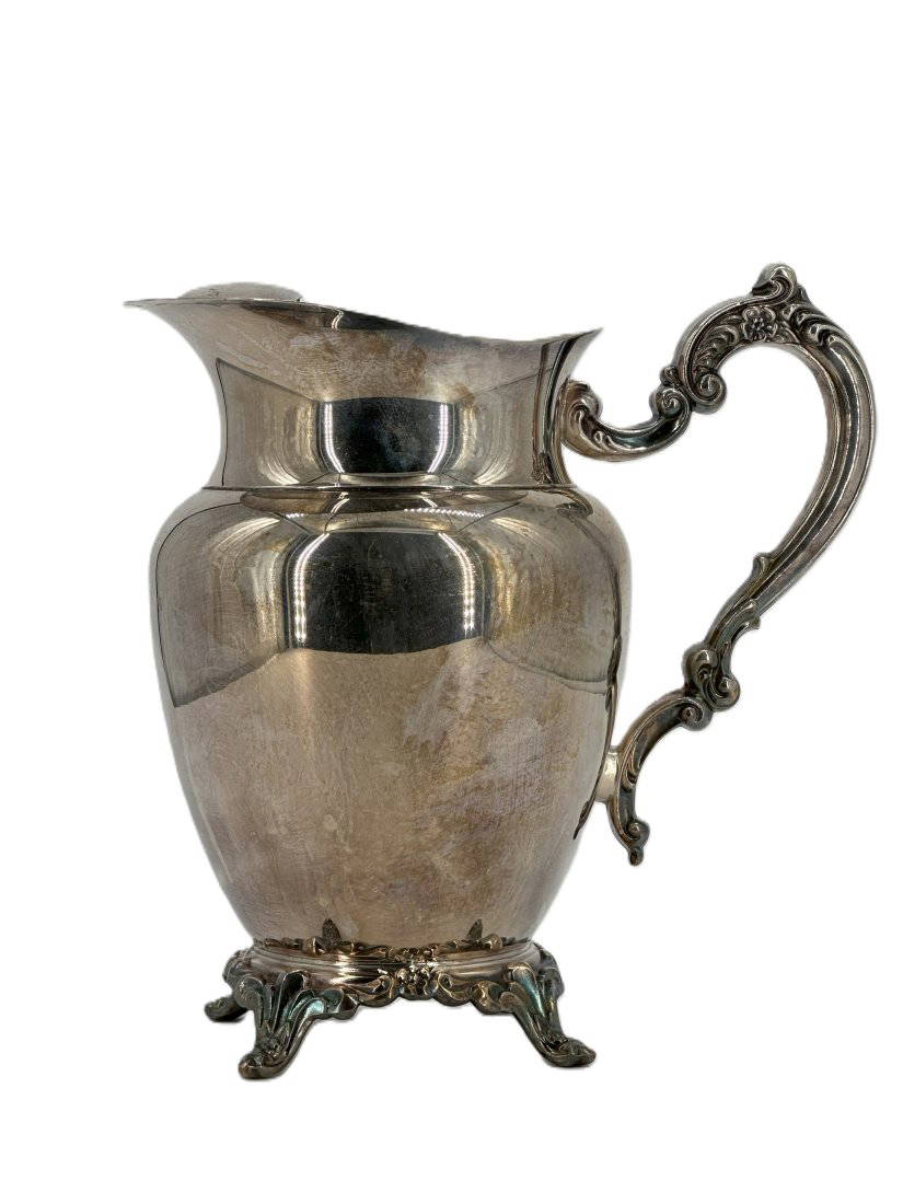 A "oneida" Silver Plated Water Pitcher Auction