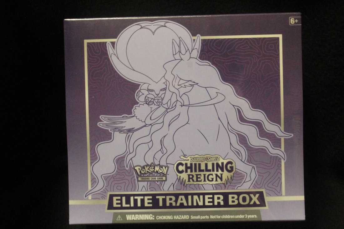Pokemon Chilling Reign Elite Trainer Box