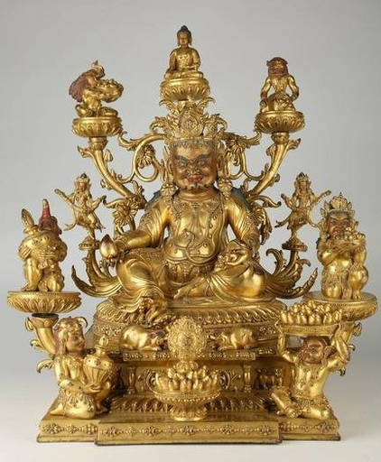 A Tibetan Gilt Bronze Buddha Statue.