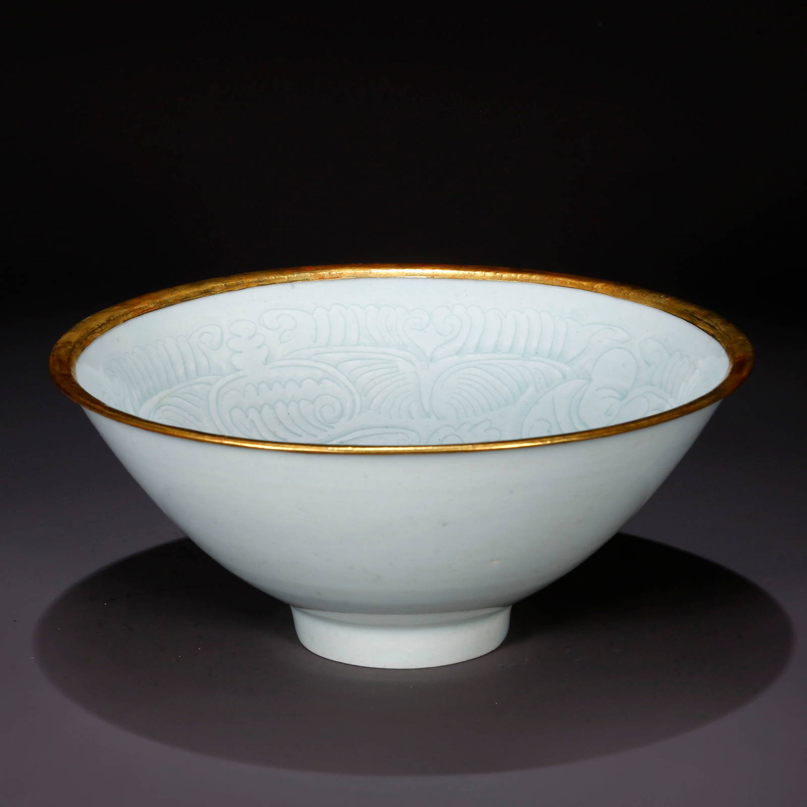 A Porcelain Bowl Of Ding Kiln. Auction