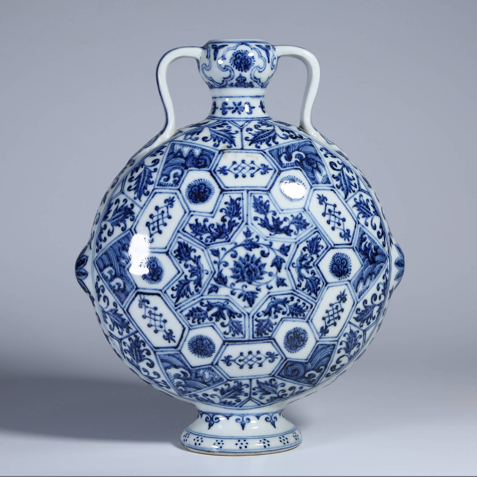 A Blue And White Floral Motif Small "embracing Moon" Vase Auction